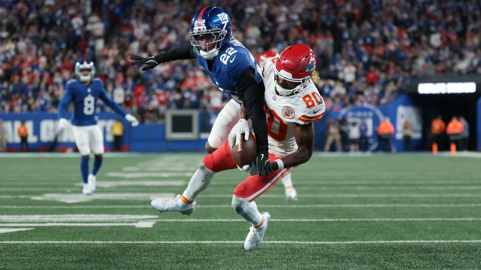 Chiefs’ Tyquan Thornton Claps Back at Haters After Grabbing Patrick ...