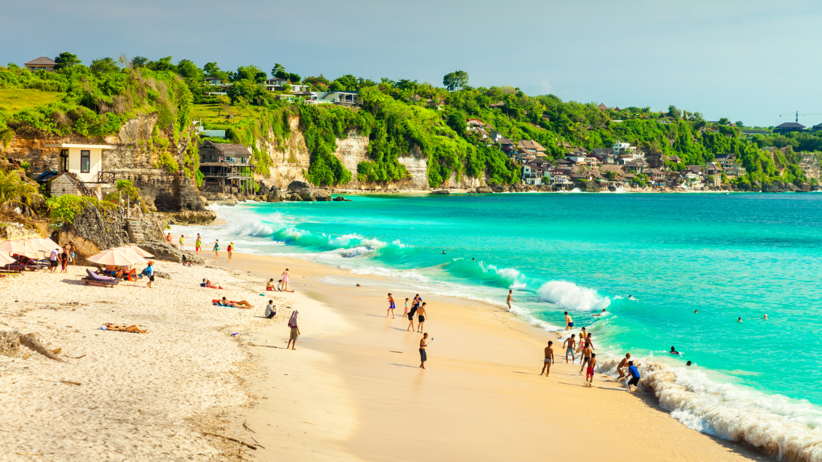 22 destinations to escape the cold this winter | Yardbarker