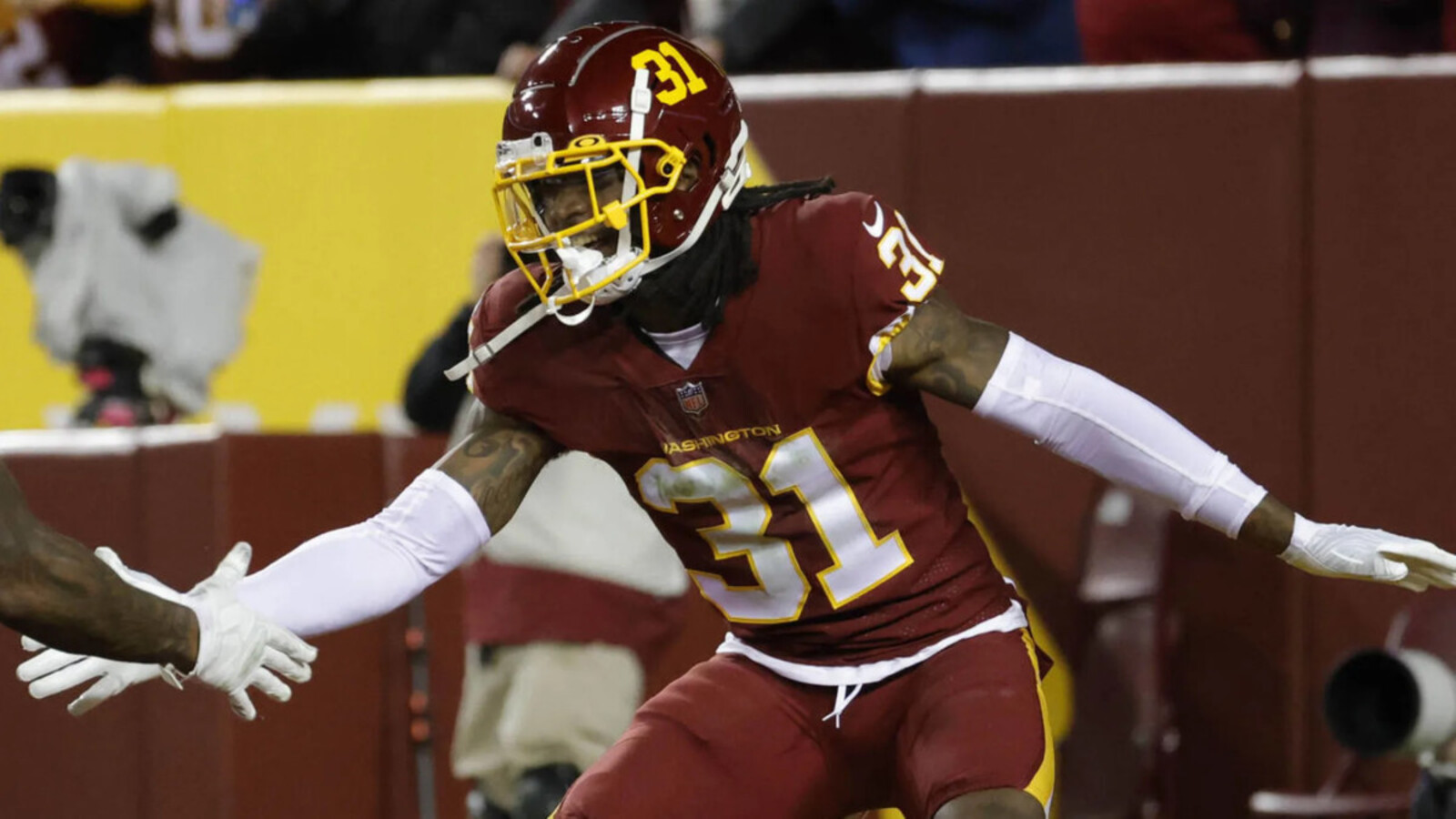 Kamren Curl 'Ready To Run Through Brick Wall' for Sean McVay | Yardbarker