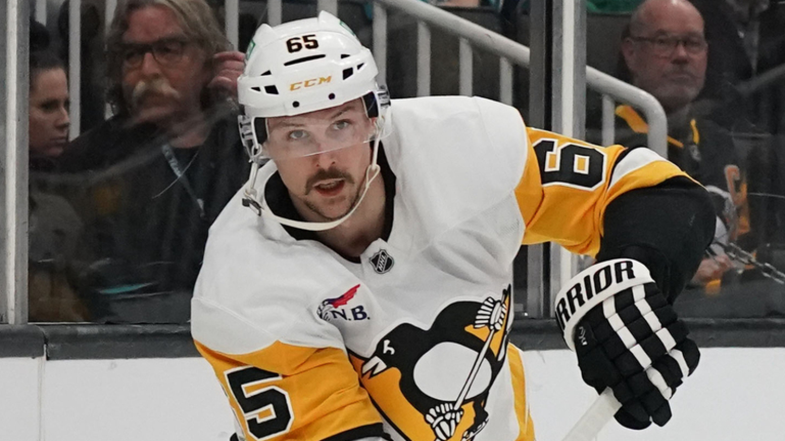 Penguins reportedly shopping star defenseman | Yardbarker