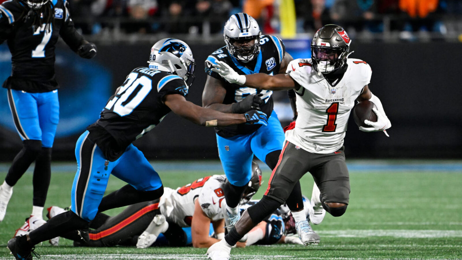 Tampa Bay Buccaneers at Carolina Panthers Week 16 broadcast map: Will ...