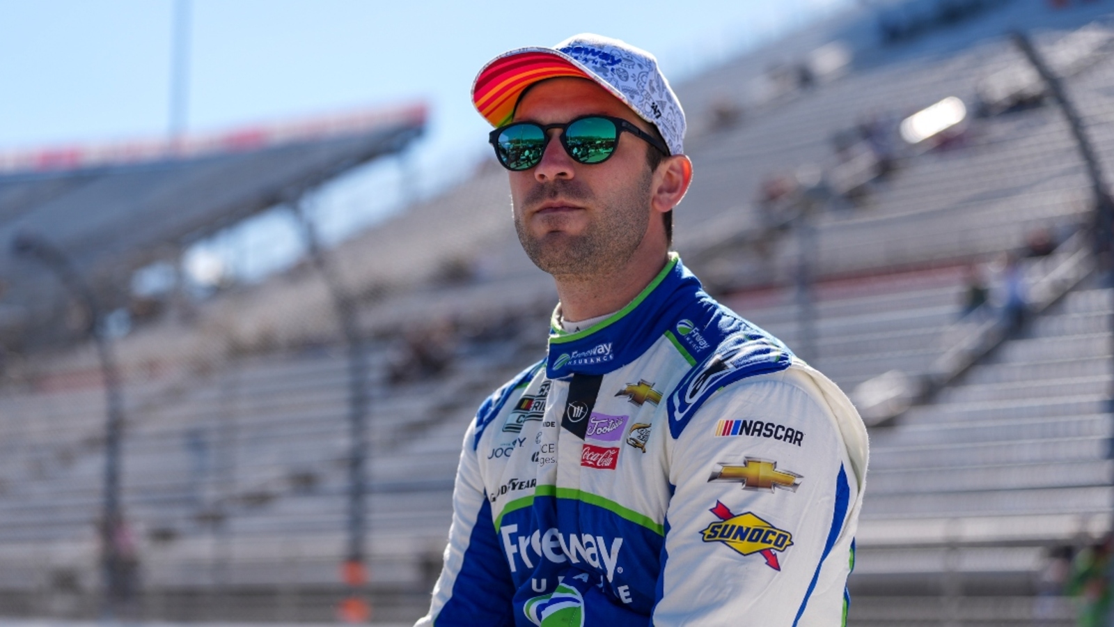 Daniel Suarez wants all the smoke, threatens Bubba Wallace after SVG ...