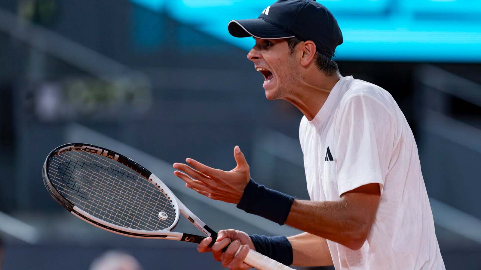 Rafa Jodar reveals why nobody can sit next to his father at Roland ...