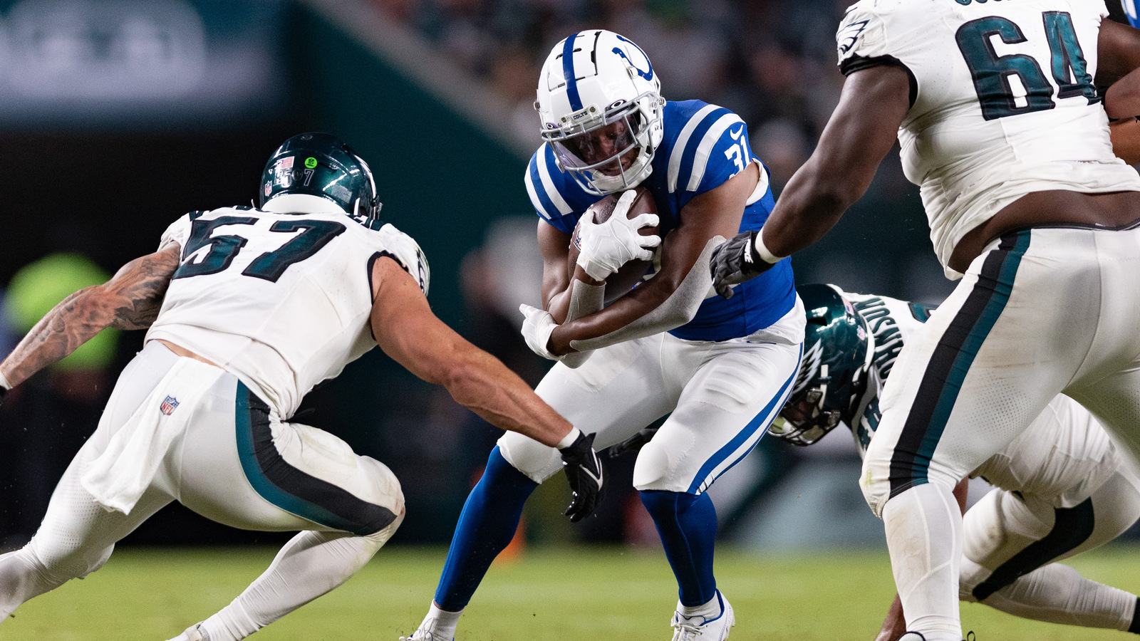 Packers Sign RB Kenyan Drake To PS, Release RB James Robinson | Yardbarker