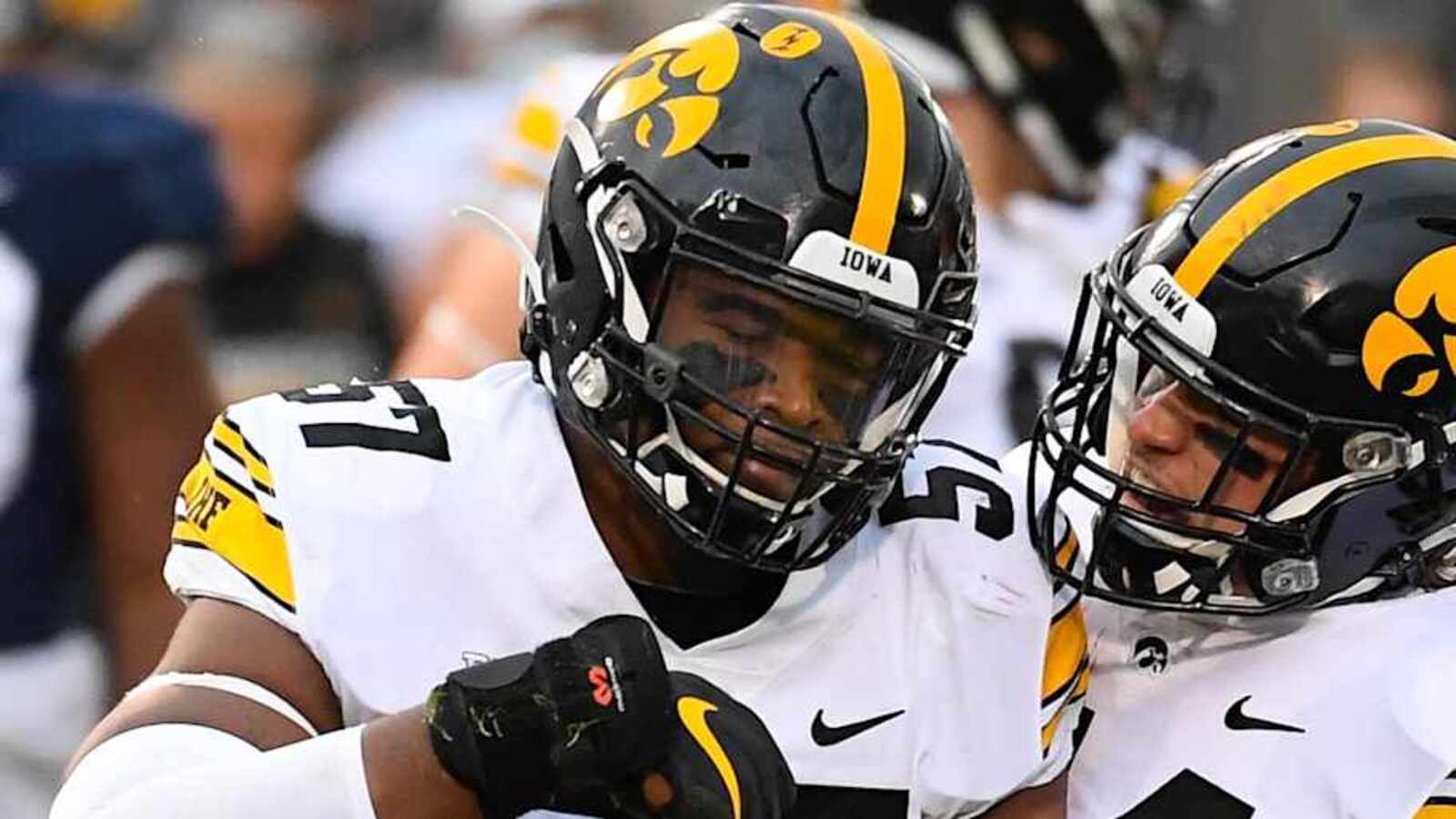 Former Iowa Star Struggling To Break Out With Cowboys | Yardbarker