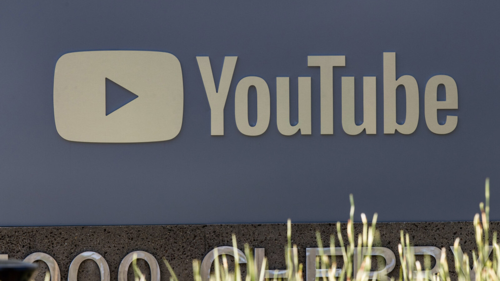YouTube TV Makes Statement Amid ESPN Standoff | Yardbarker
