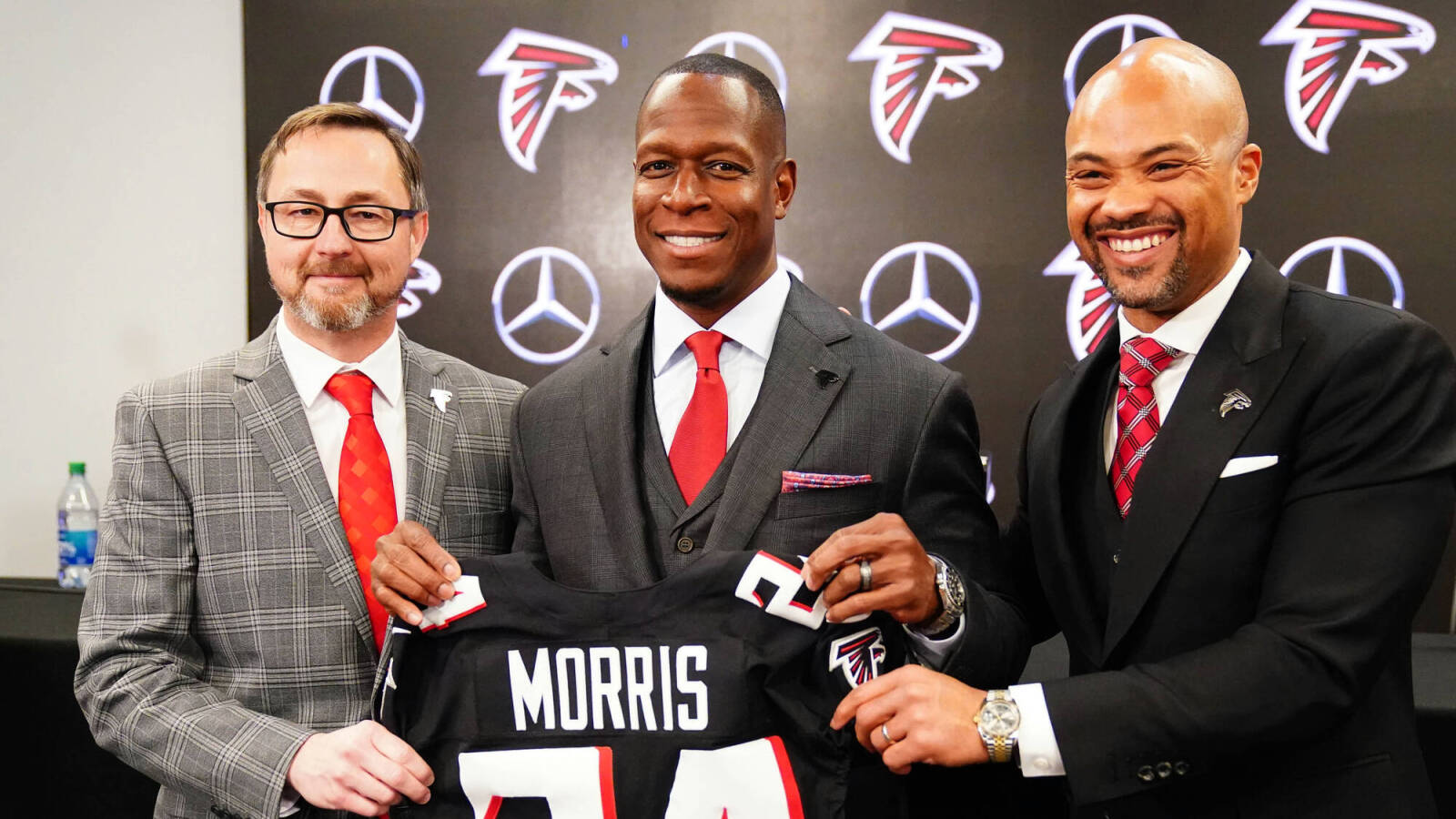 ESPN’s biggest remaining roster hole for Falcons will shock fans ...