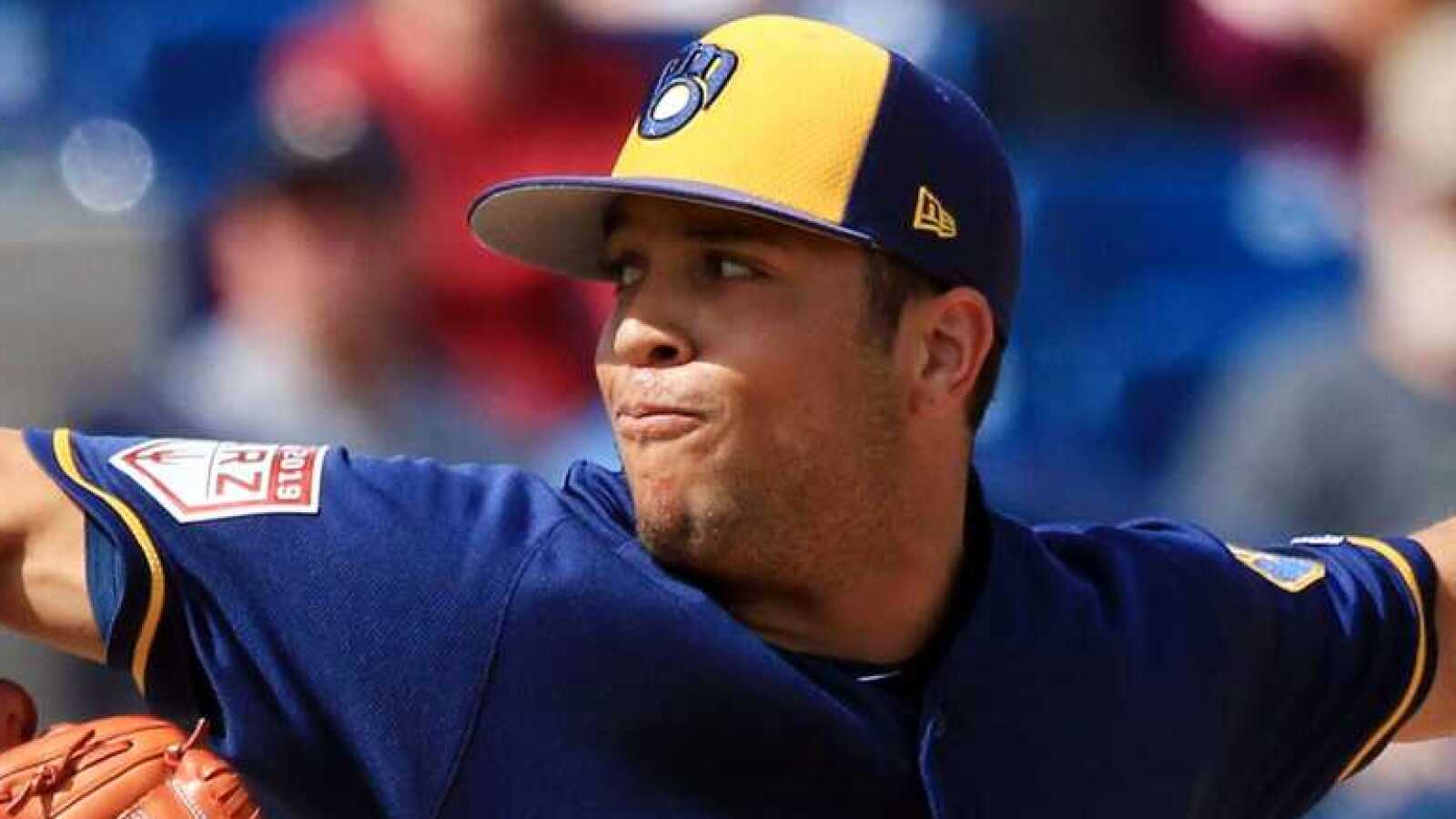 Yankees add 2 left-handed relief pitchers to active roster | Yardbarker