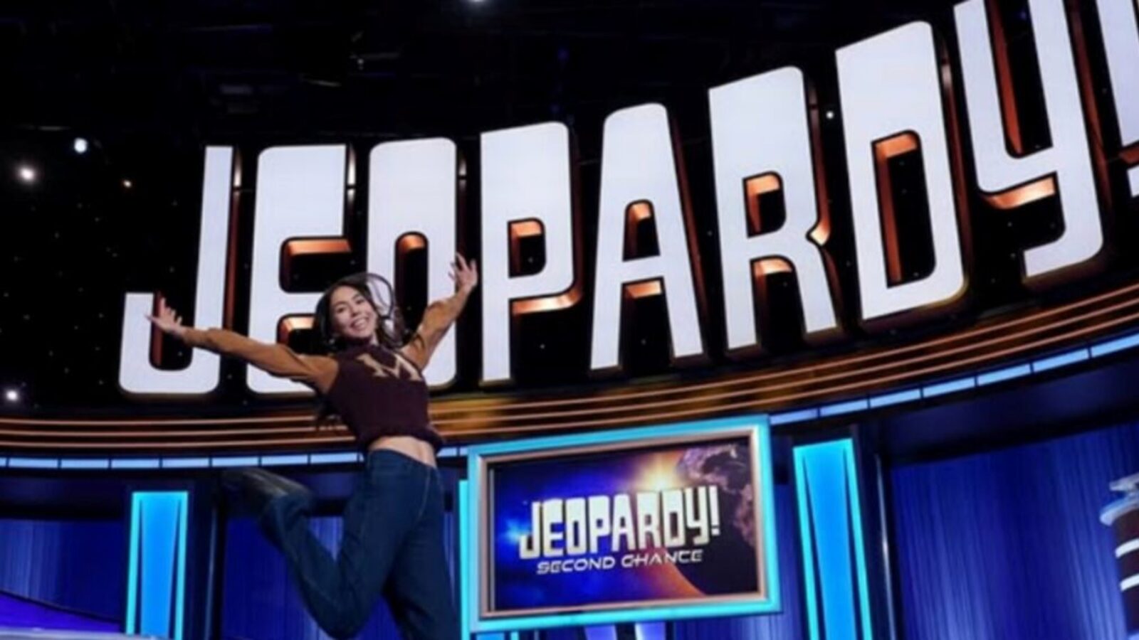 ‘Jeopardy!’: Michelle Tsai Shares Hot Tub & Behind-the-Scenes Photos ...