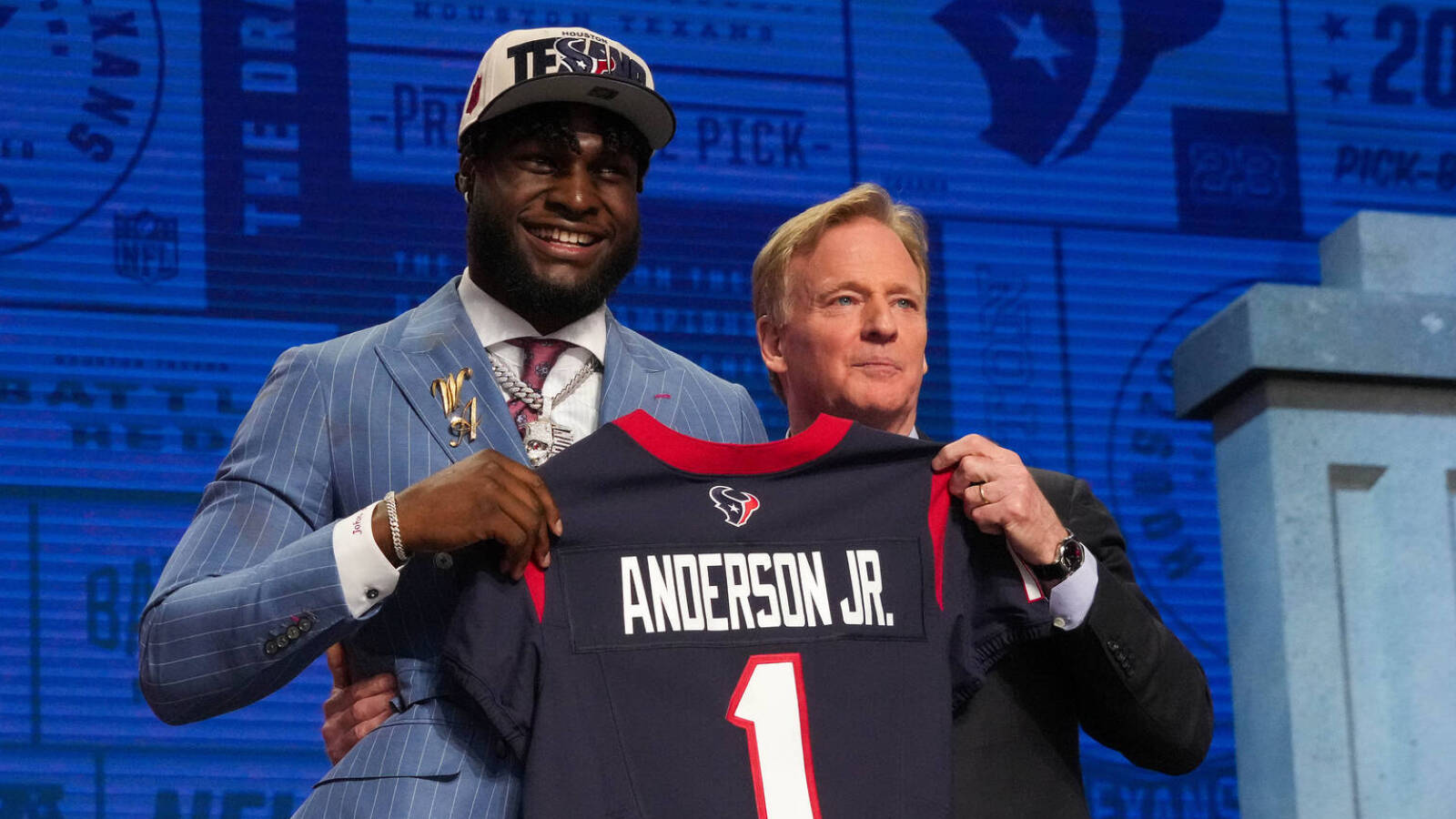 Texans pull off blockbuster, end up with No. 3 pick | Yardbarker