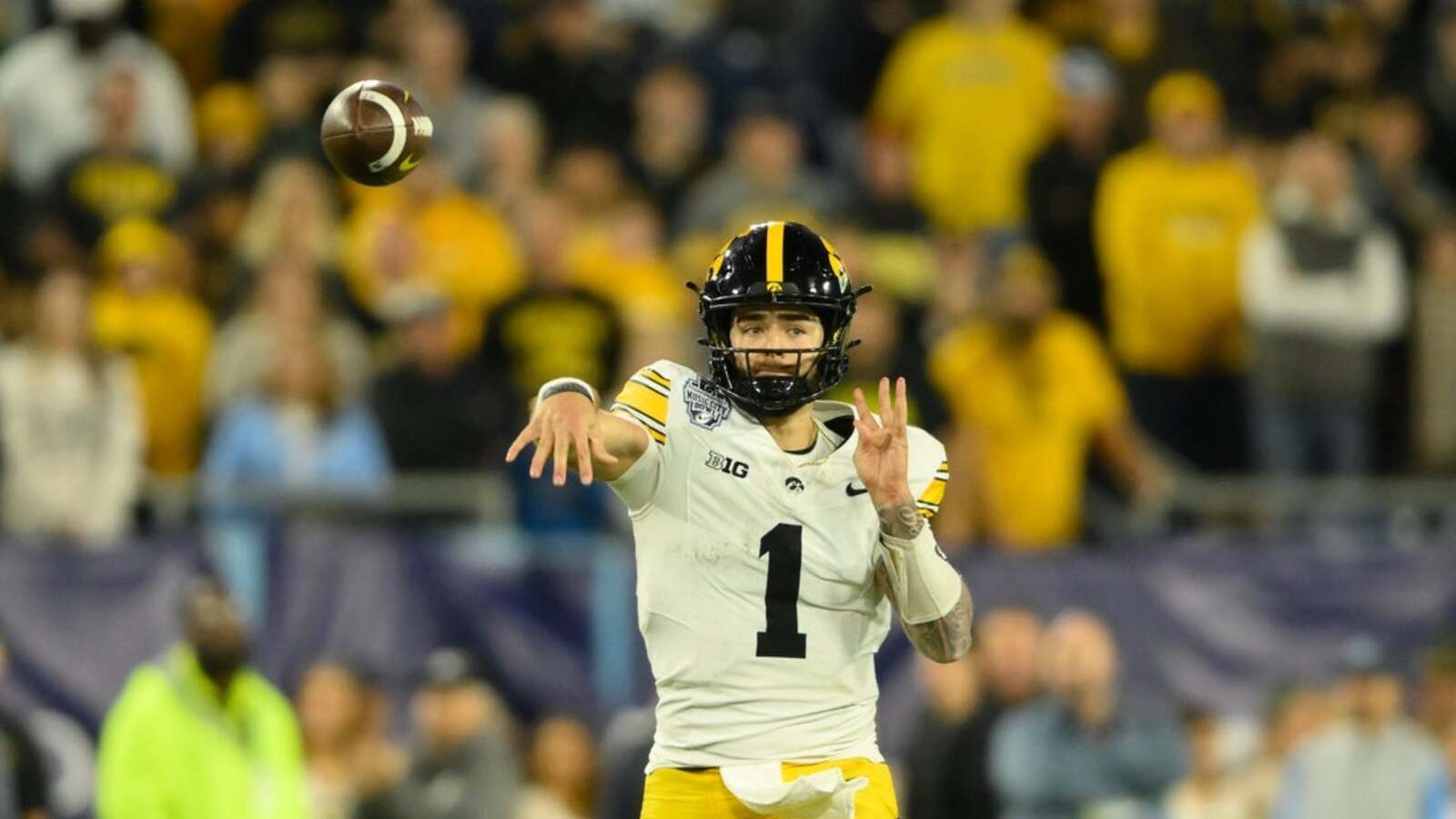 Report: Michigan contacts Iowa transfer QB Brendan Sullivan | Yardbarker
