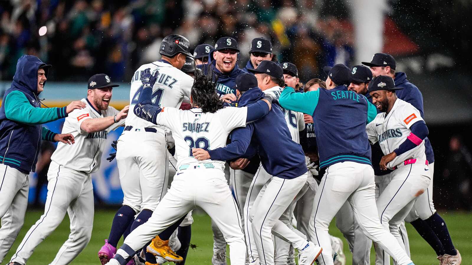 Seattle Mariners Win 15-Inning Marathon Over Detroit Tigers To Advance ...