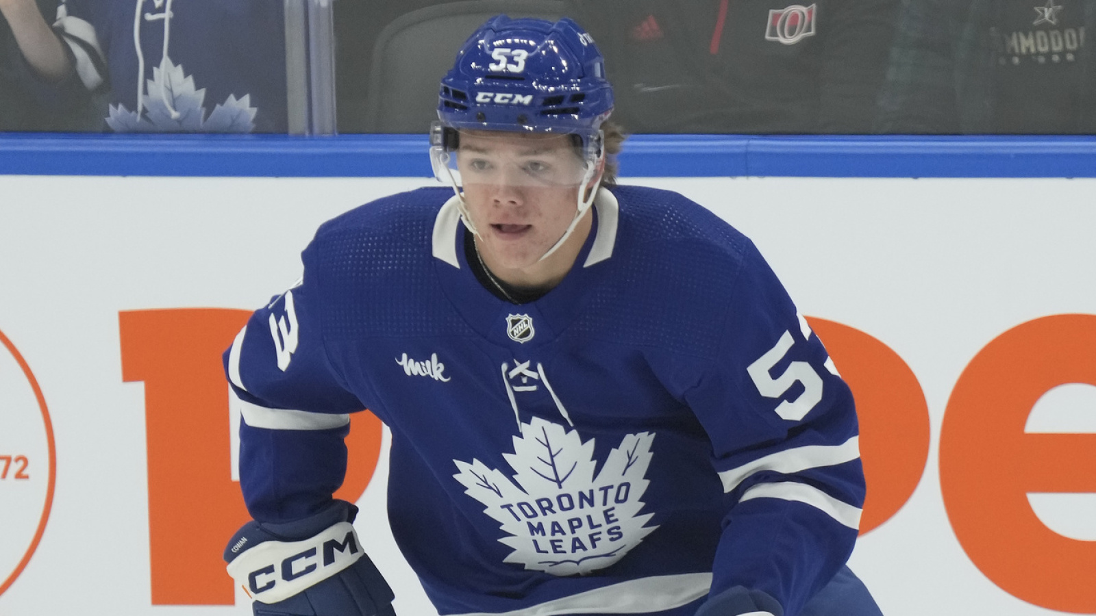 Toronto Maple Leafs top prospect Easton Cowan suffers scary injury ...