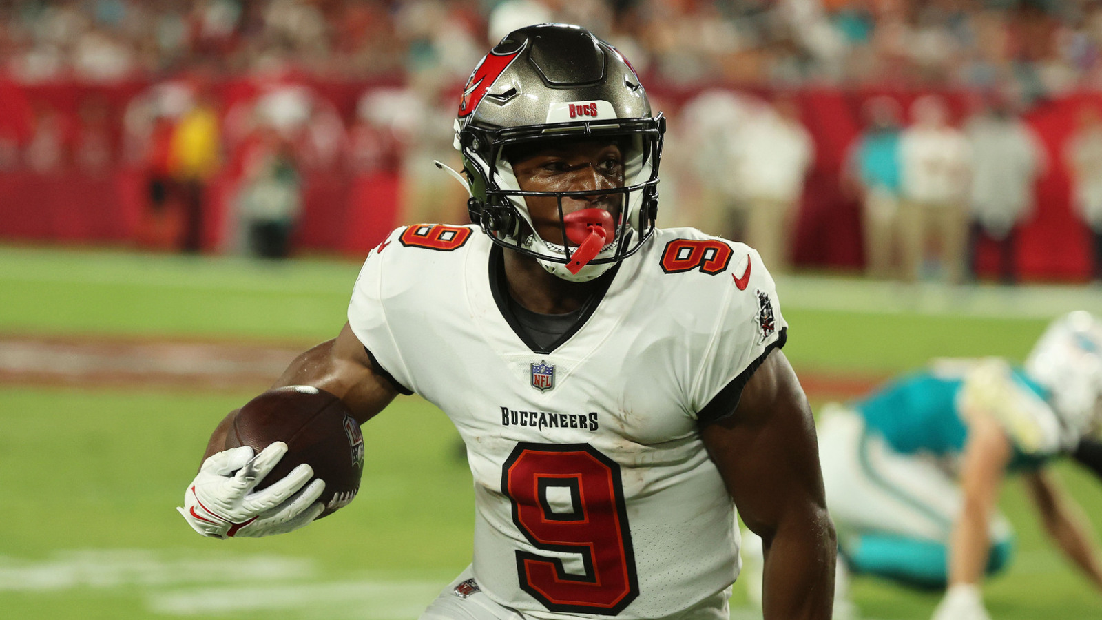 Bucs vs. Eagles: Most Disappointing In Week 4 | Yardbarker