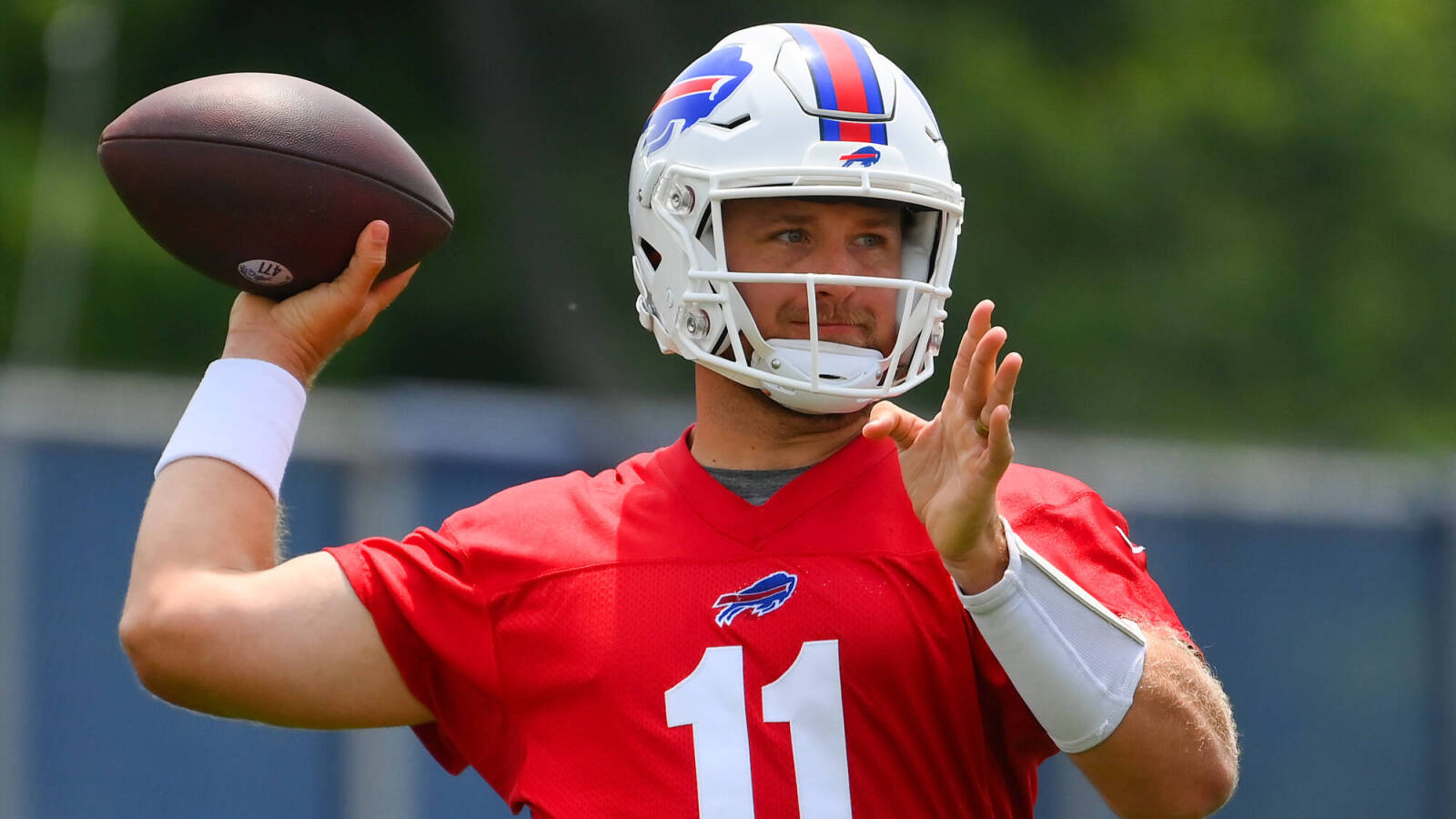 Matt Barkley reveals why he took substantial pay cut to return to the ...