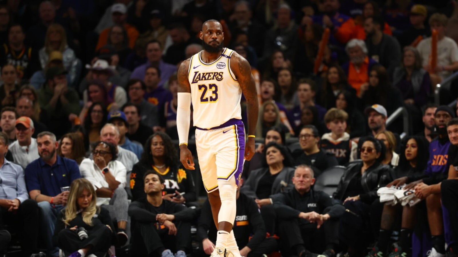 Video Exposes LeBron James Standing And Walking On Defense For Lakers ...