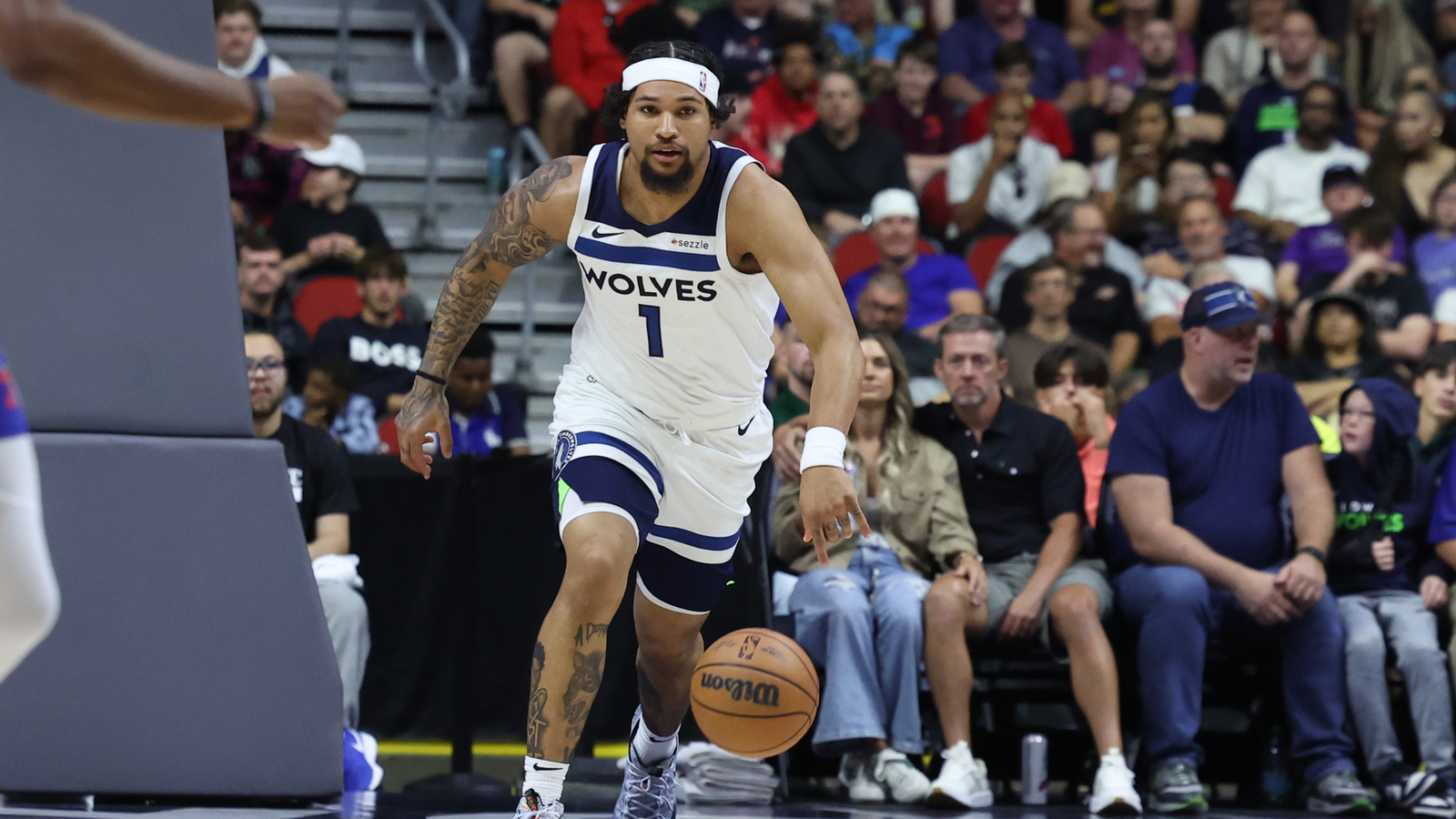 Timberwolves claim Tristen Newton, waive Daishen Nix | Yardbarker