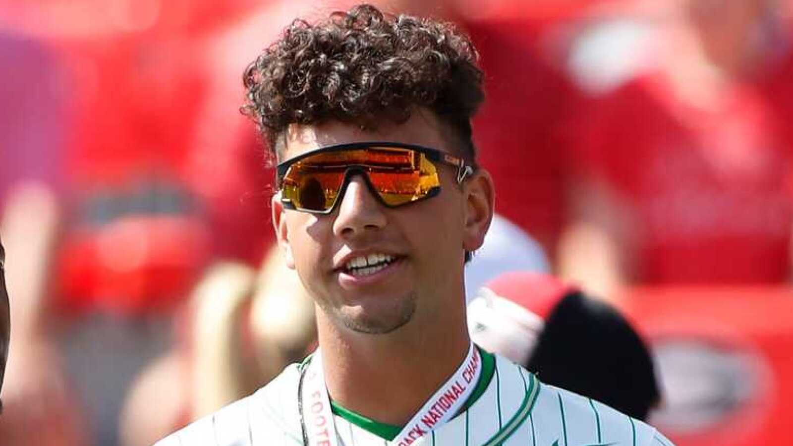 Dylan Raiola, ‘lil cuzzo’ of Patrick Mahomes, shines in Nebraska debut ...