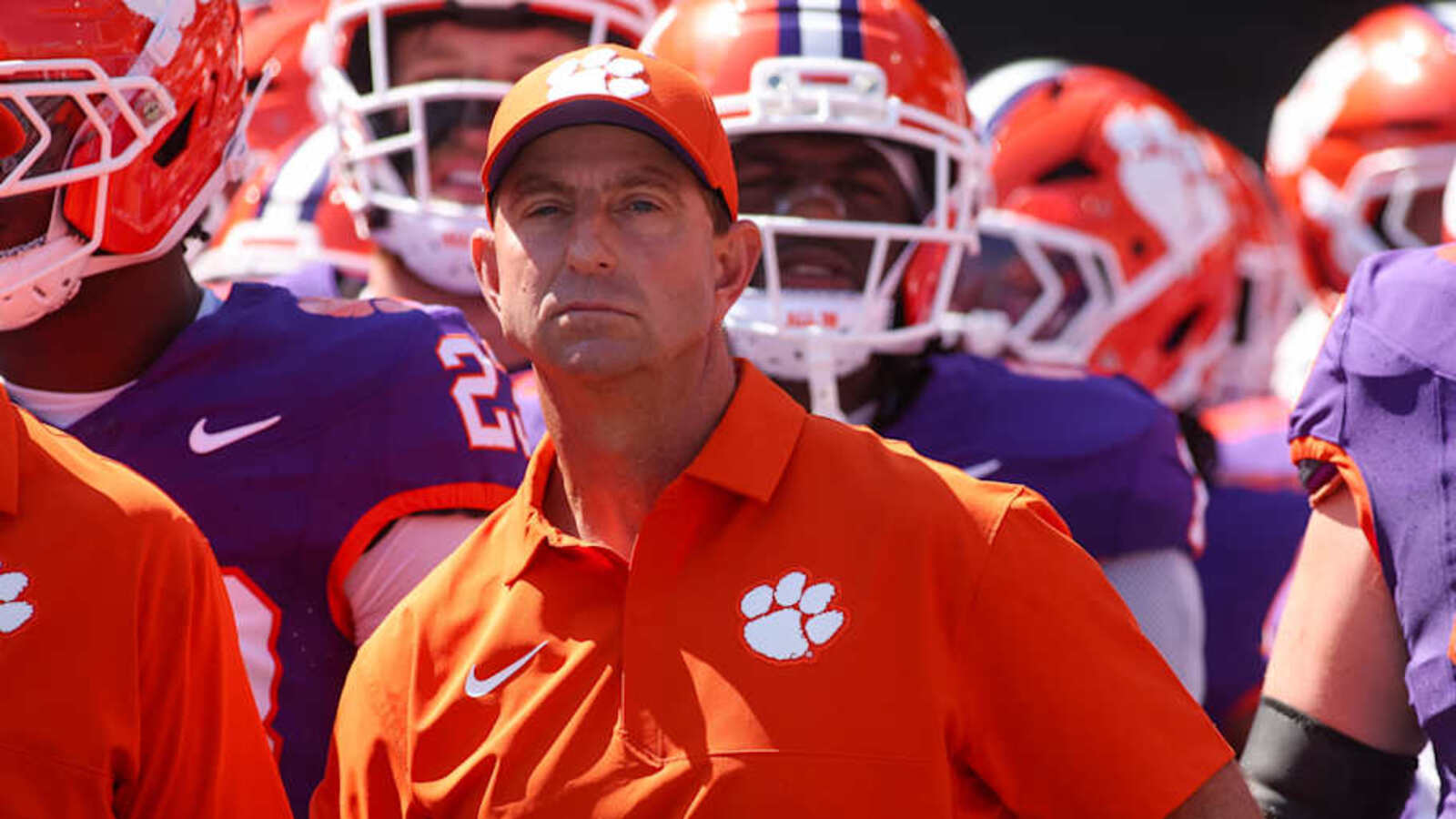 Swinney Draws Comparisons Between 2025 Clemson and 2016 Title Team ...