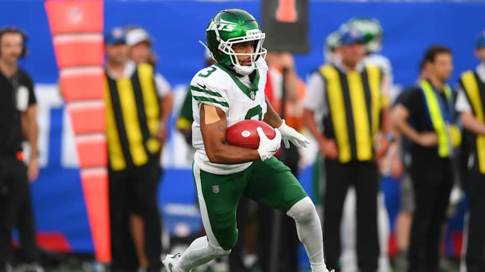 Reaction To Eagles Adding Xavier Gipson, Cutting Kenyon Green | Yardbarker