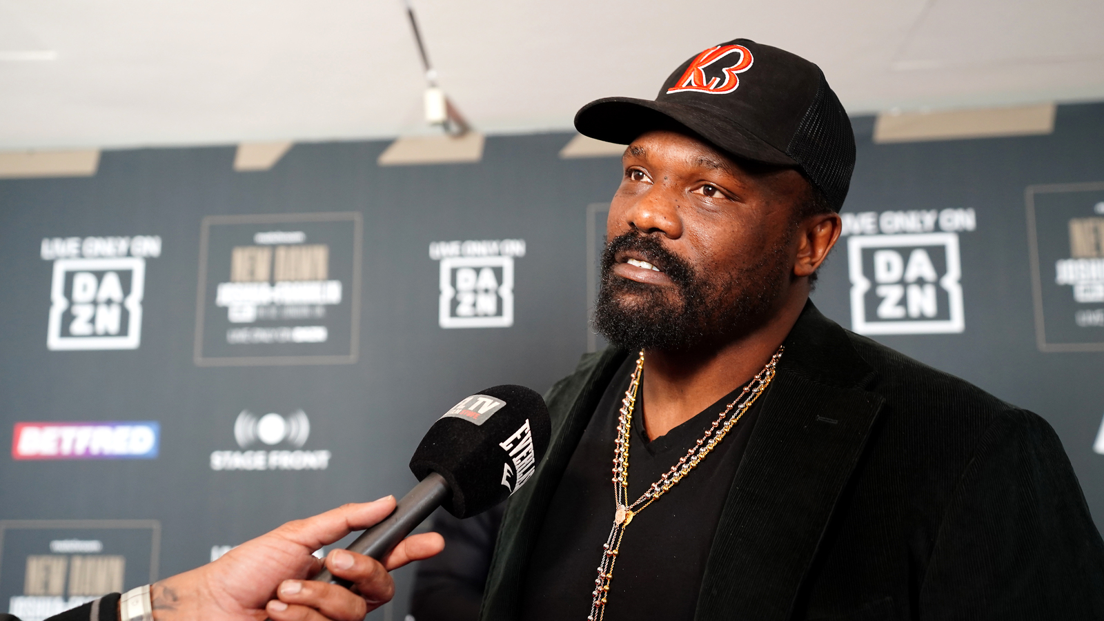Derek Chisora threatens comedian that mocked his outfit | Yardbarker
