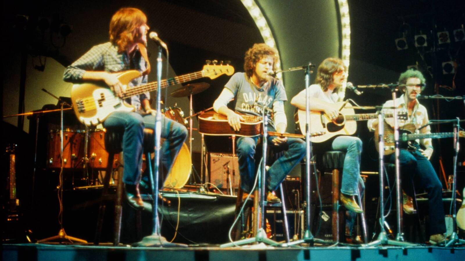 20 essential songs about California | Yardbarker