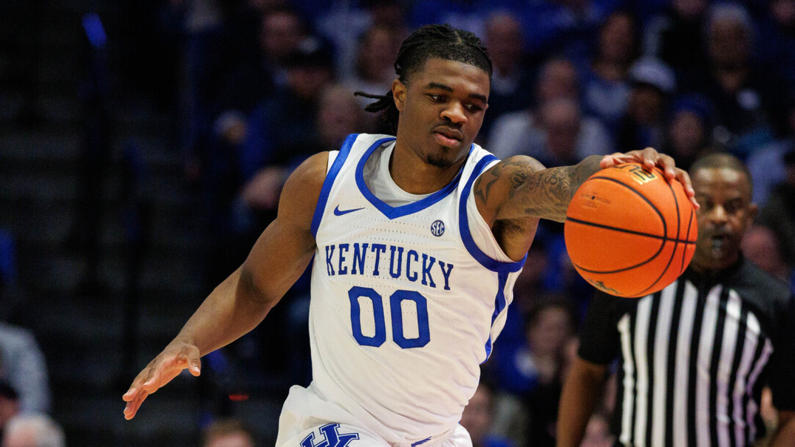 Kentucky star continues impressive scoring streak in win over ...