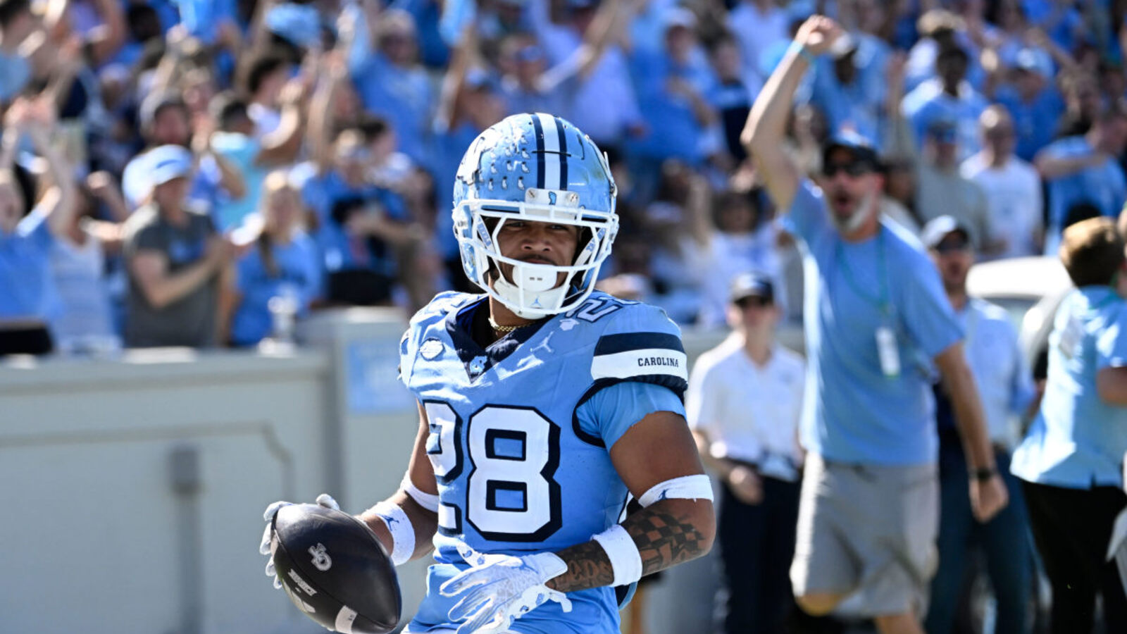 Cowboys Host 'Skyrocketing' RB With Major Draft Decision Looming ...