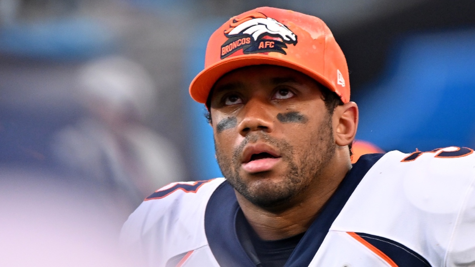 Russell Wilson named ESSENCE Sexiest Man of the Moment | Yardbarker