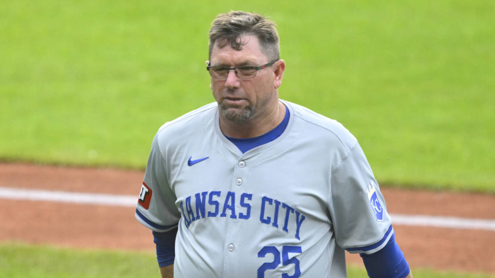 Watch: Royals' Vance Wilson put on coaching clinic vs. Mariners ...