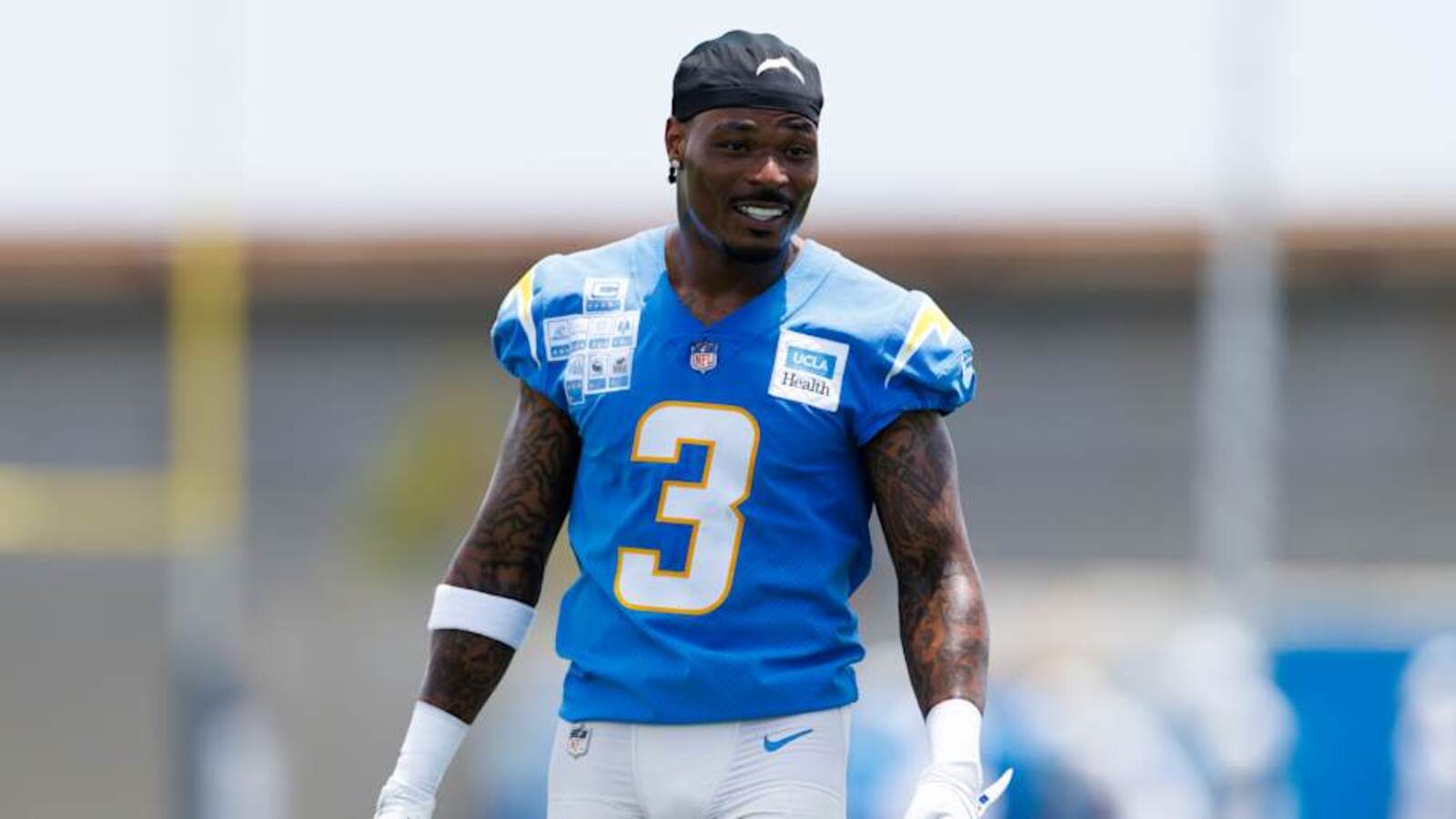 Derwin James' reaction to Mike Williams' retirement will break Chargers ...