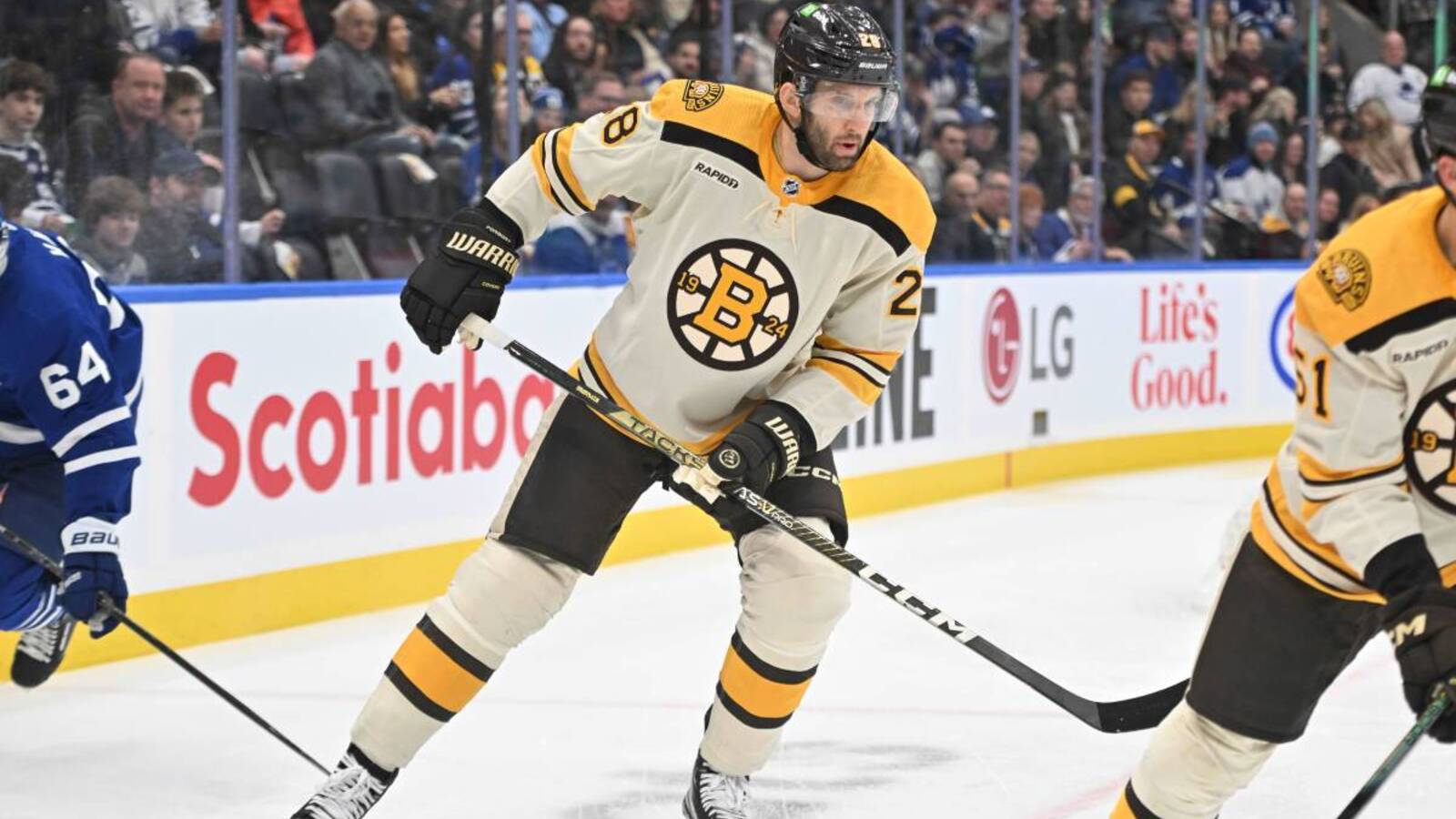 Canucks sign Derek Forbort, Danton Heinen and Kiefer Sherwood | Yardbarker