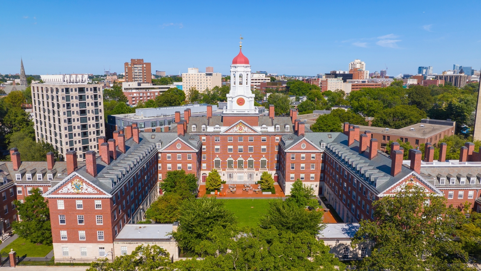 Beauty school: 20 colleges with gorgeous campuses | Yardbarker