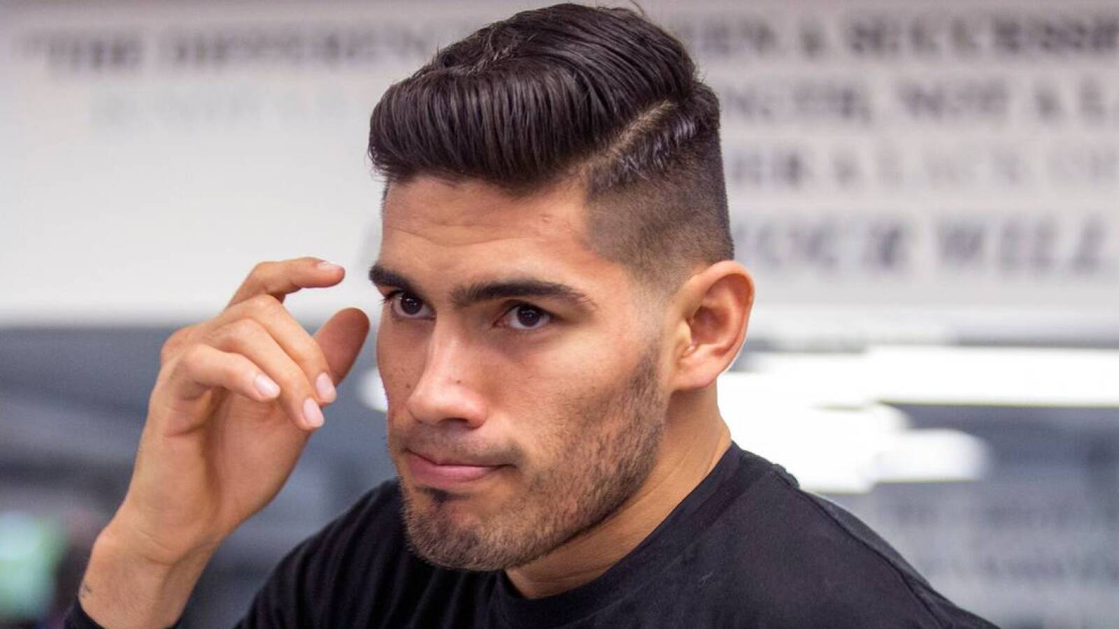 ‘Zurdo’ Makes History: Gilberto Ramirez Triumphs Over Arsen Goulamirian ...