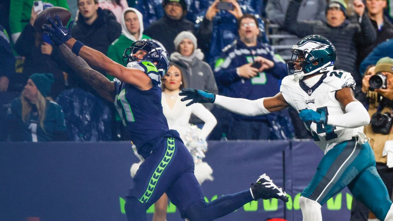 Jaxon Smith-Njigba calls out CJ Stroud as next victim of viral crossbar ...