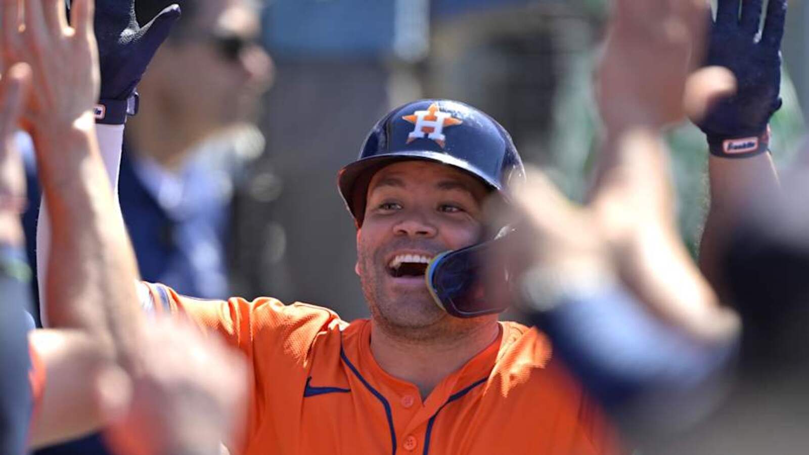 Houston Astros' Jose Altuve Passes Hack Wilson in Some Height-Related ...