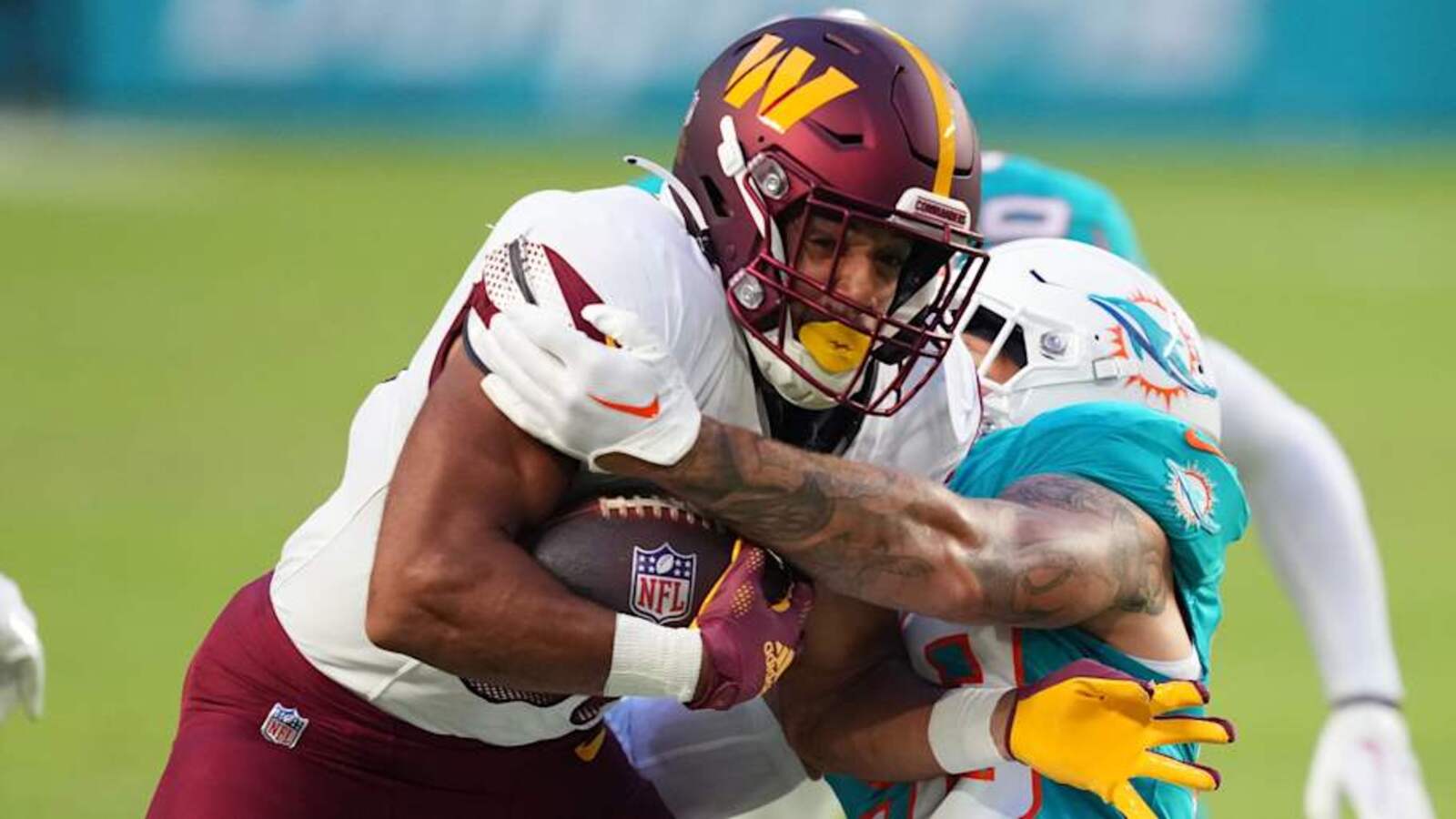 NFL insider makes bold prediction around Commanders running back duo ...