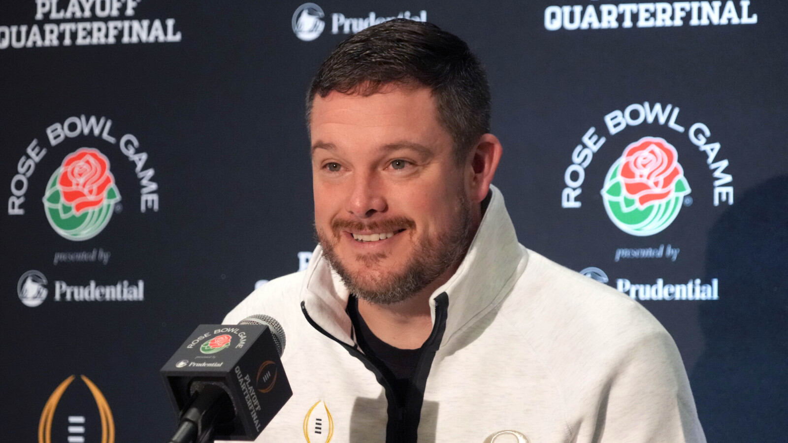 Oregon HC identifies area of improvement heading into Ohio State rematch | Yardbarker