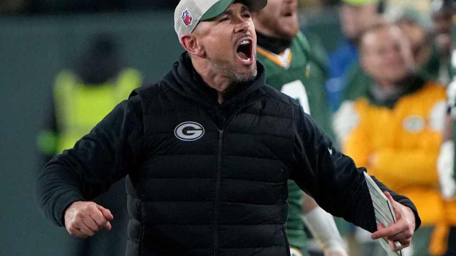 The Packers add talent on both sides of the ball in a new mock draft ...