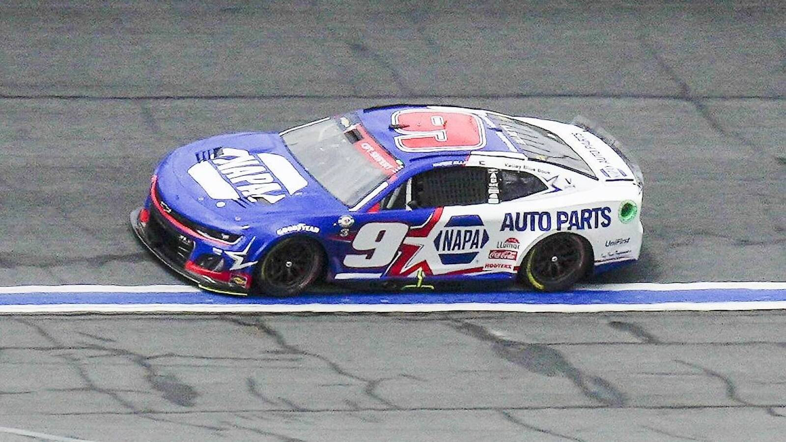 Chase Elliott looms as wild card for NASCAR postseason | Yardbarker