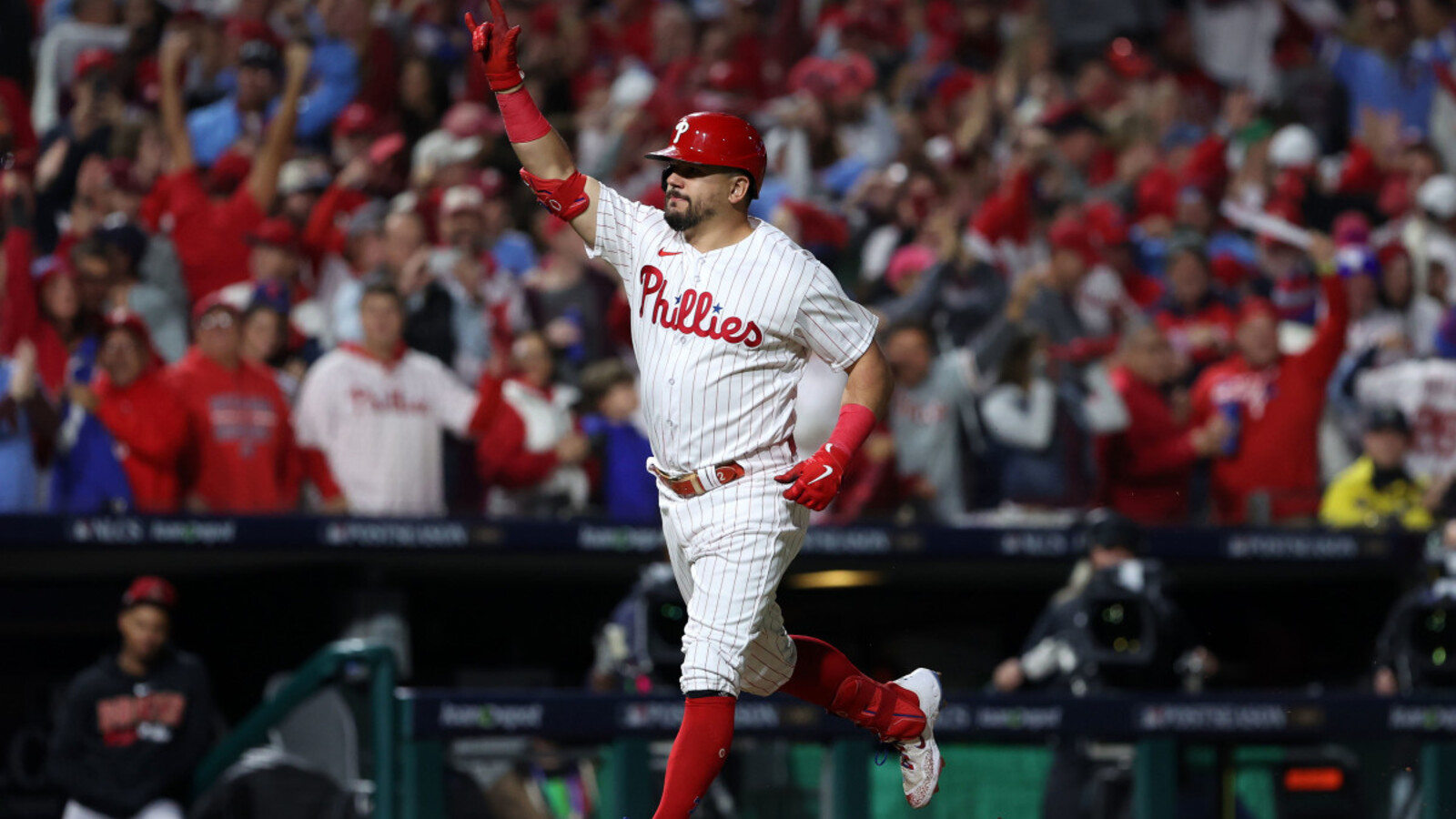 MLB Insider Picks Phillies To Win World Series | Yardbarker
