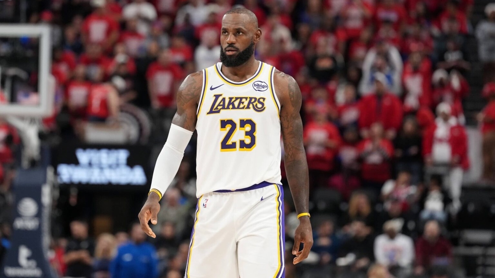 LeBron James, Rui Hachimura Questionable As Lakers Face Bucks In ...