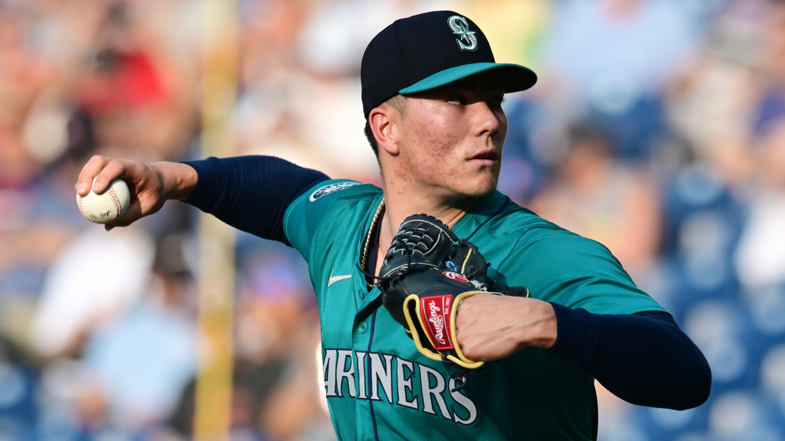 Mariners place Bryan Woo on 15-day IL with hamstring strain | Yardbarker
