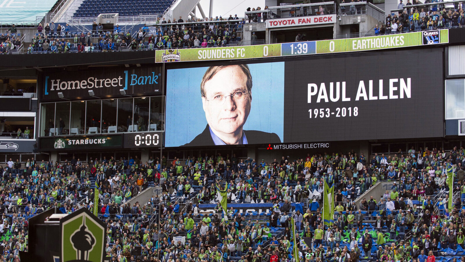 Seahawks Fans Erupt As Bezos Named ‘Favorite’ To Buy Team | Yardbarker