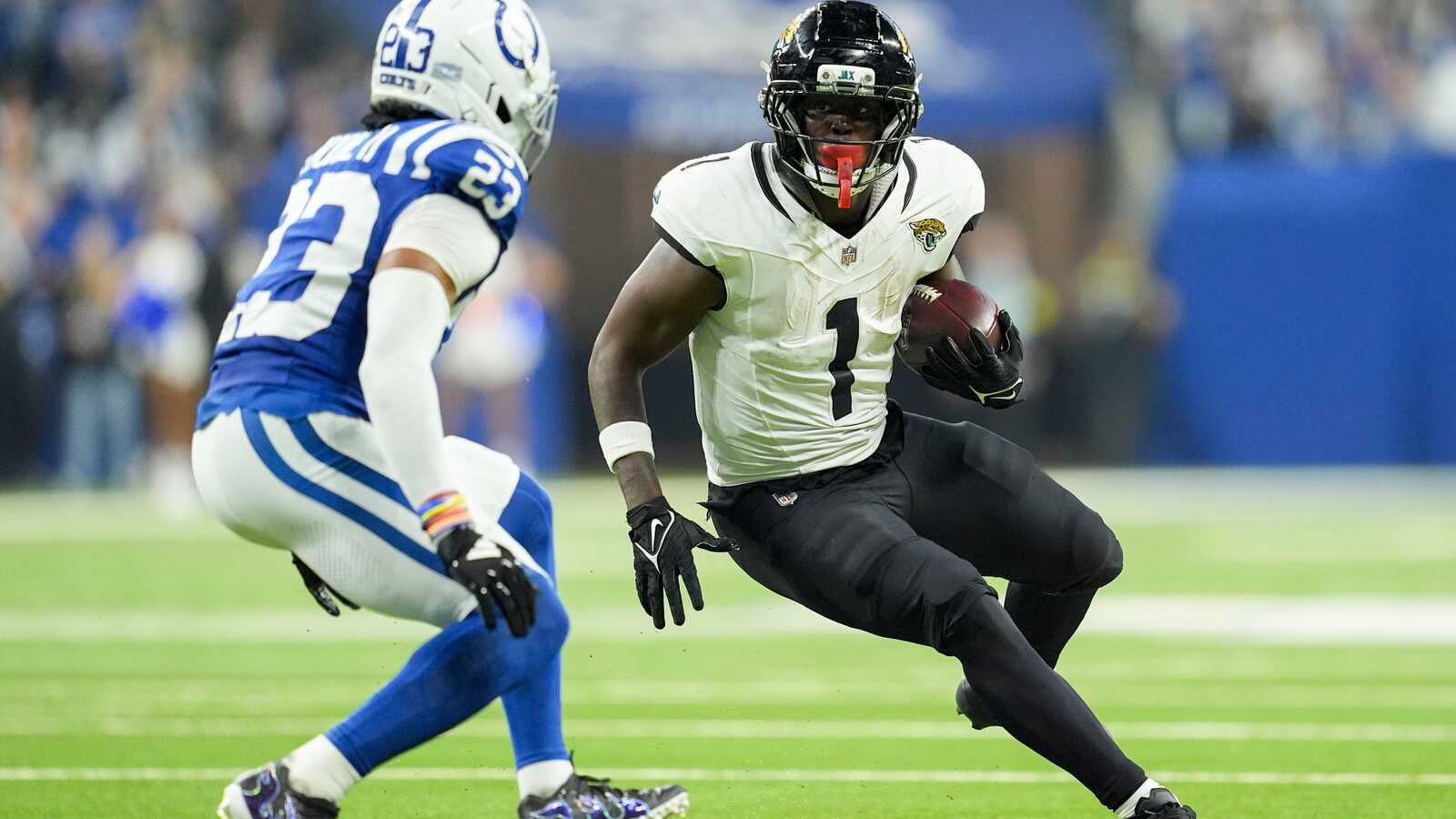 Colts To Seek CB Kenny Moore Trade | Yardbarker