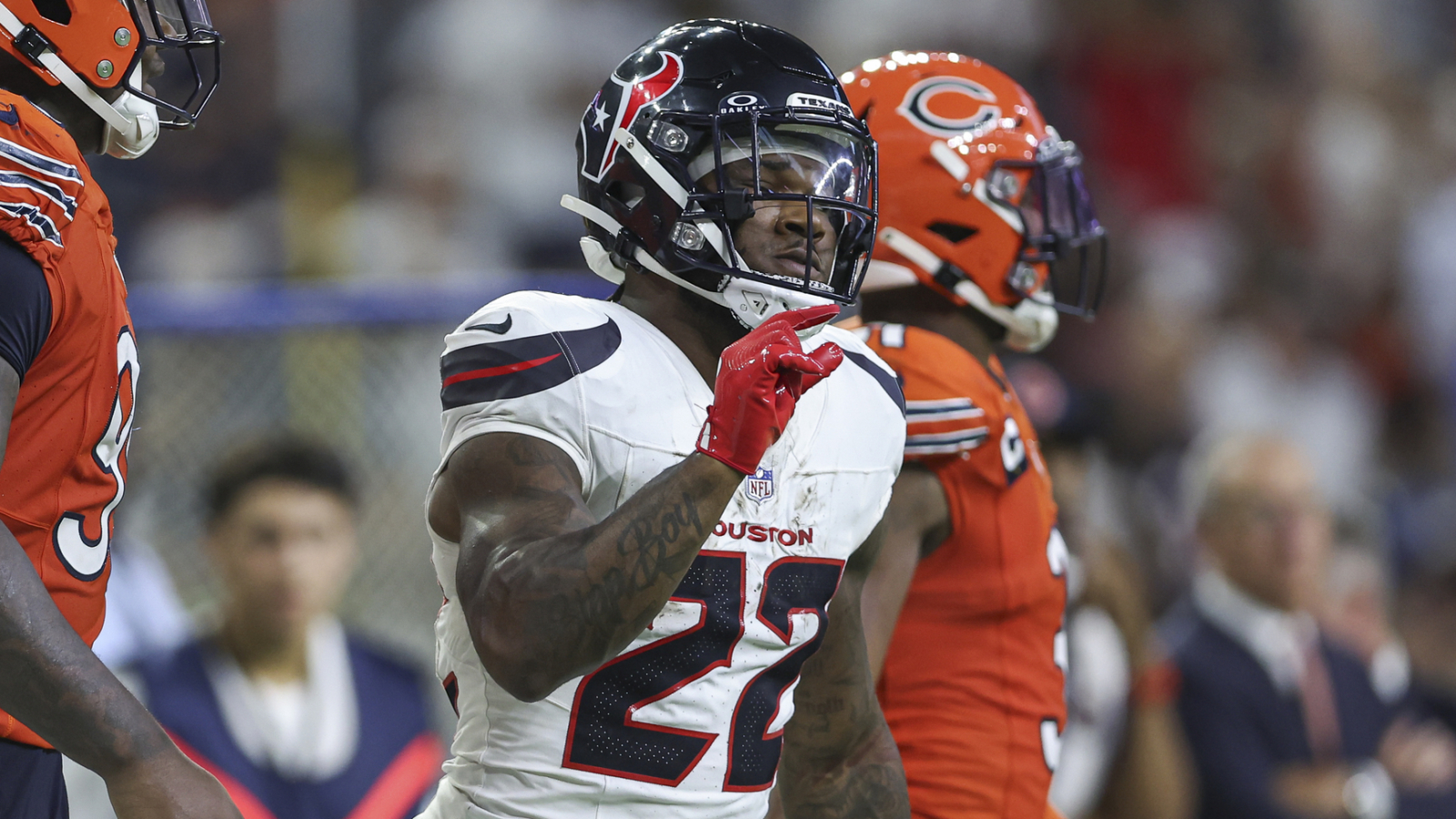 Los Texans cambian al RB Cam Akers al contendiente de la NFC - Navya Verma