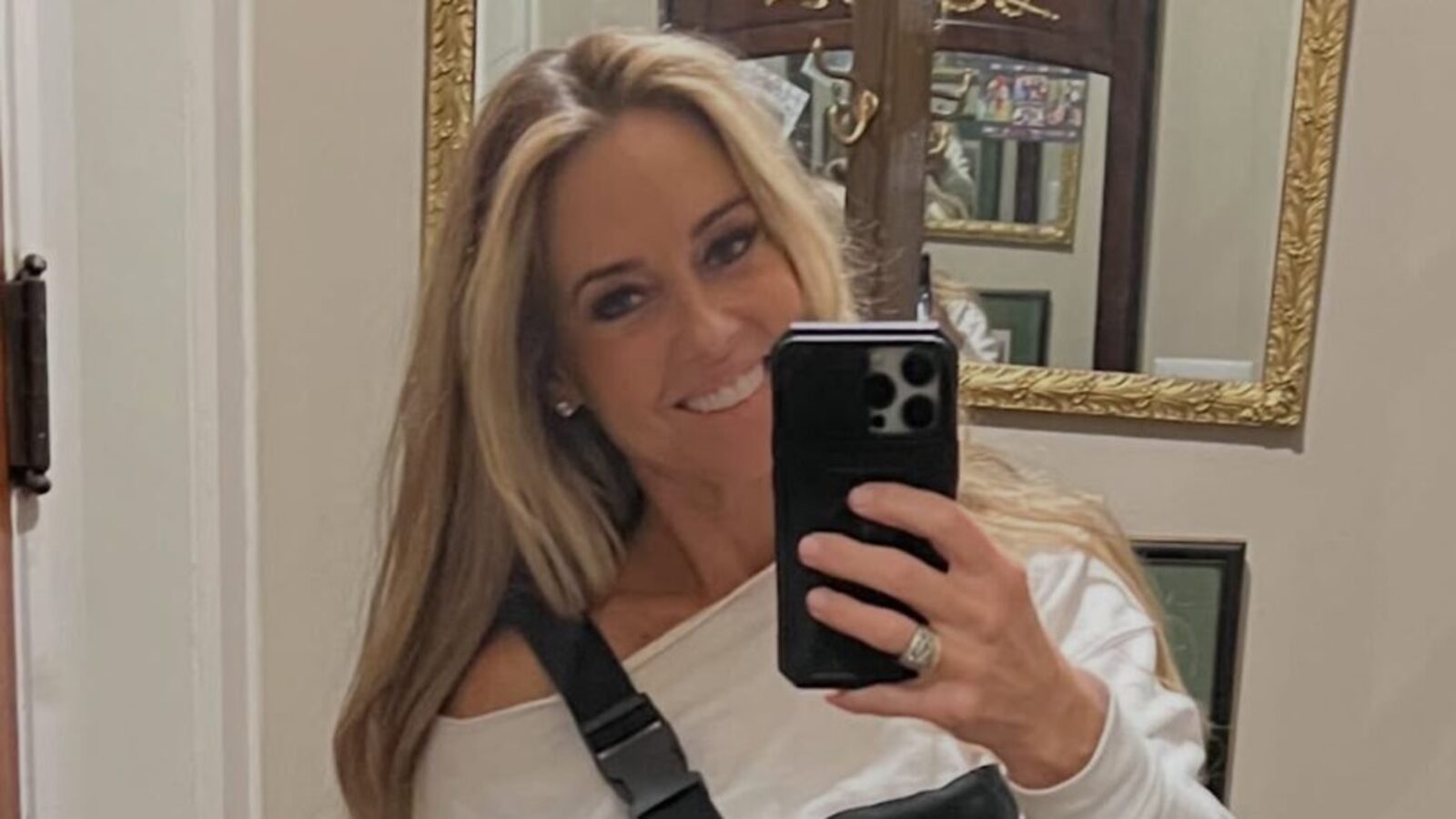 HGTV’s Nicole Curtis Pokes Fun at ‘Rehab Addict’s Ongoing Season 9 ...