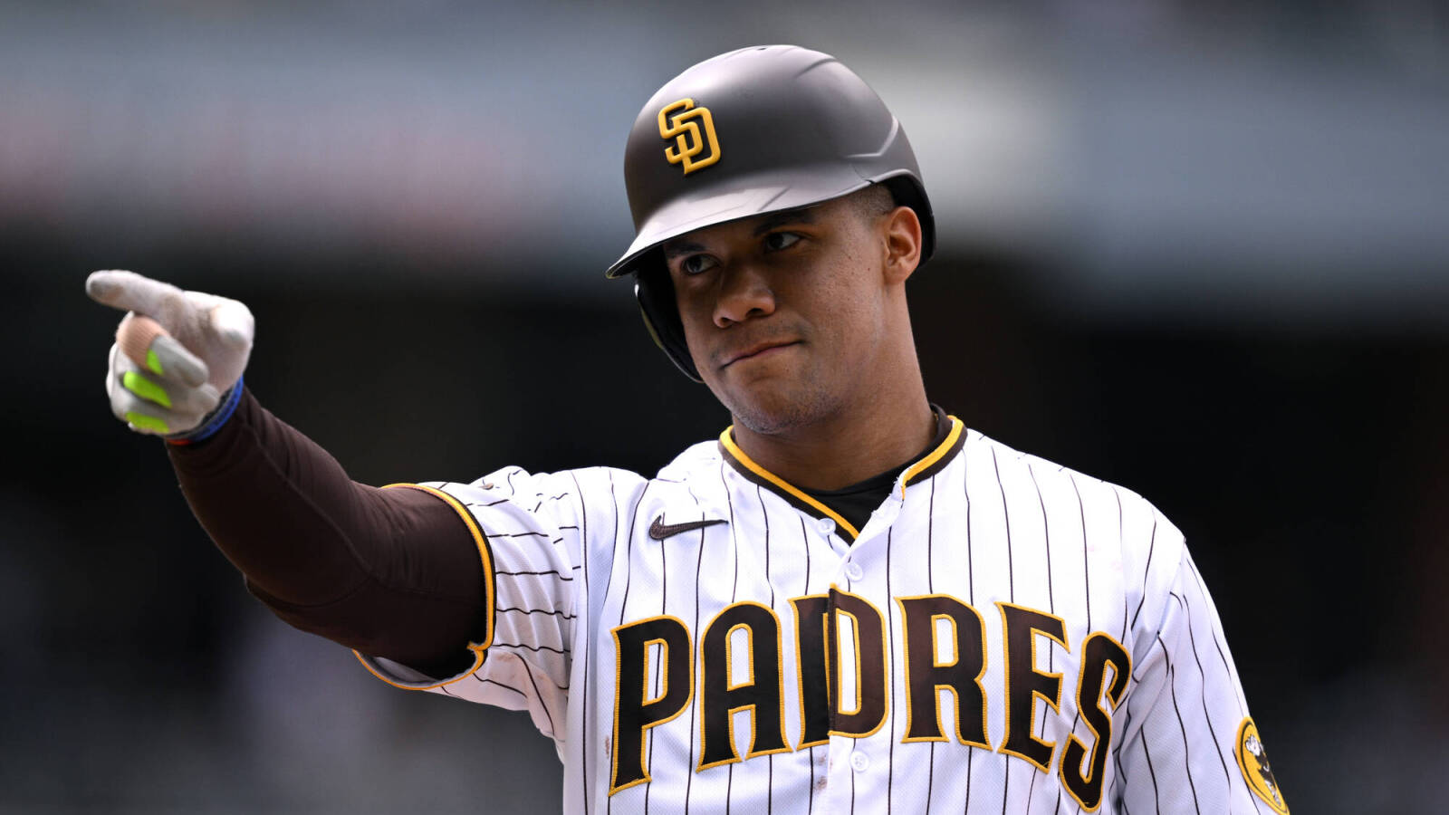 Radio host proposes blockbuster Phillies-Padres trade | Yardbarker