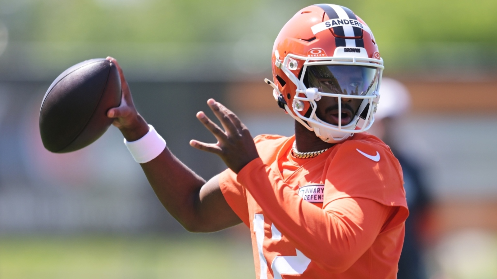 Gerald McCoy criticizes Shedeur Sanders, endorses Dillon Gabriel as ...