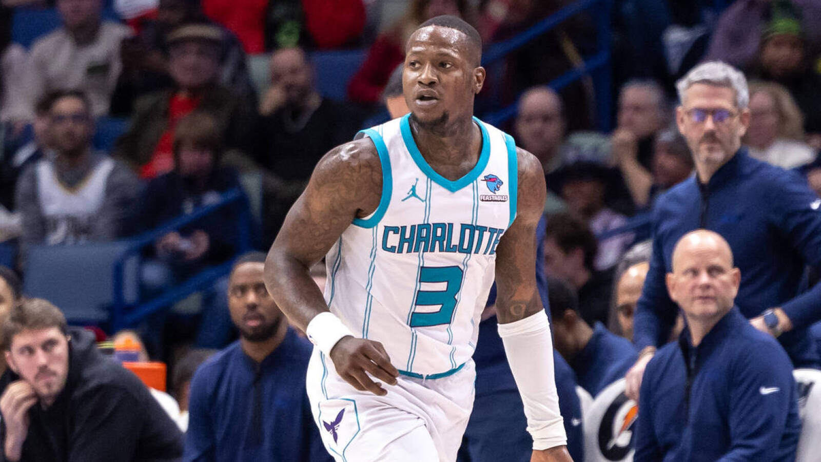 One trade idea to improve middle-of-the-pack NBA teams | Yardbarker